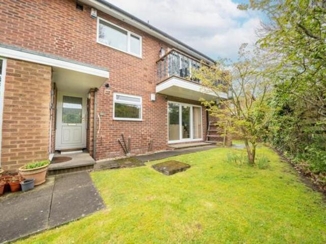 2 Bedroom Apartment Sheffield Sheffield LS100366287