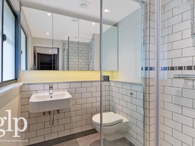 2 Bedroom Apartment, Shelton street, Covent Garden, WC2H