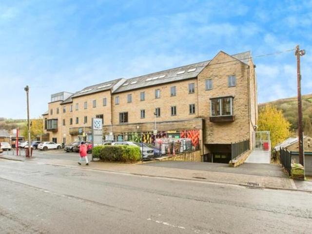 2 Bedroom Apartment Sowerby Bridge Calderdale 98834629