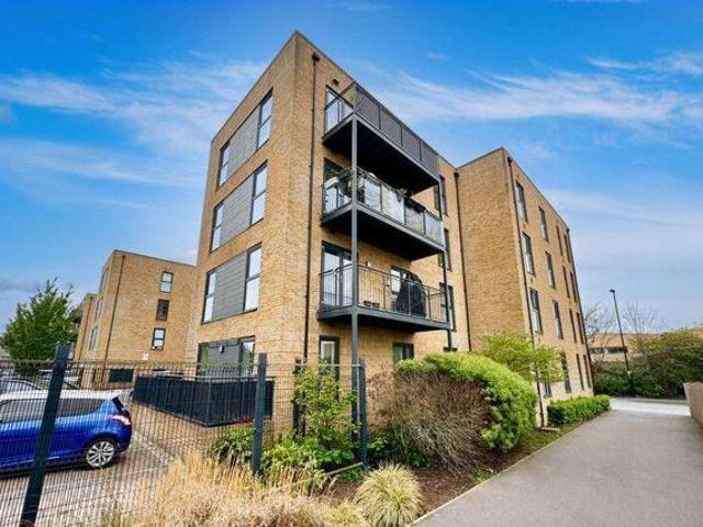 2 Bedroom Apartment Southampton Southampton LS98477450