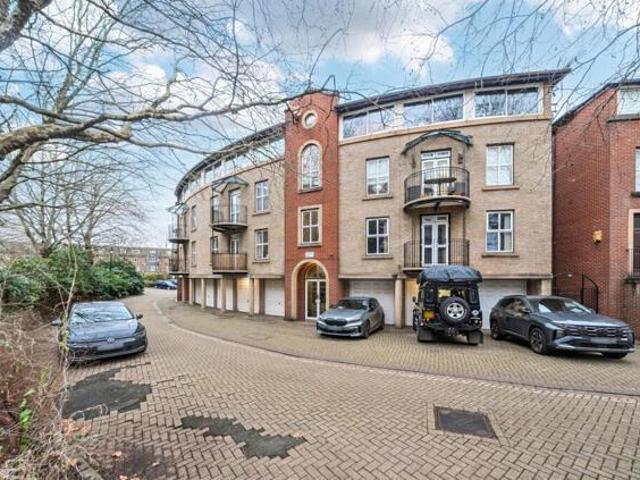 2 Bedroom Apartment Southampton Southampton LS99161520