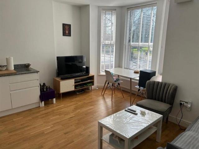 2 Bedroom Apartment To Let
