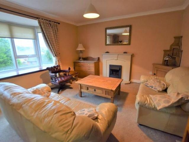 2 Bedroom Apartment To Let