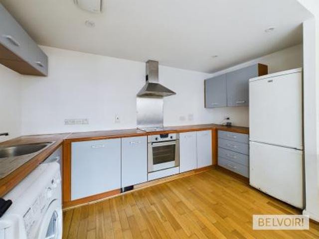 2 bedroom Apartment To Let