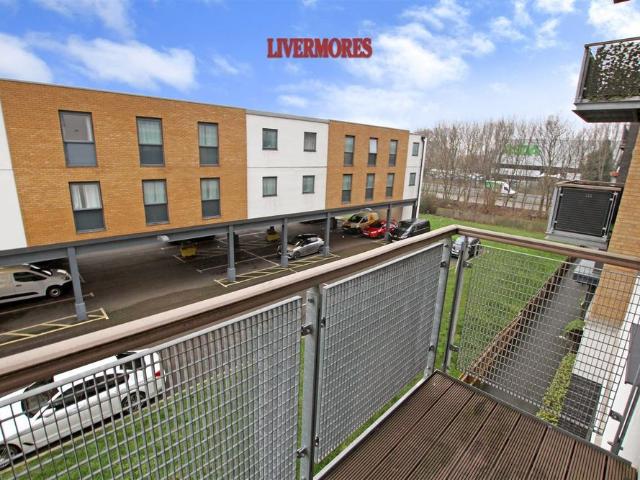 2 bedroom Apartment to let