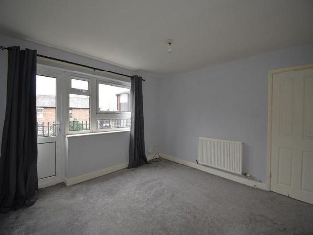 2 Bedroom Apartment To Let