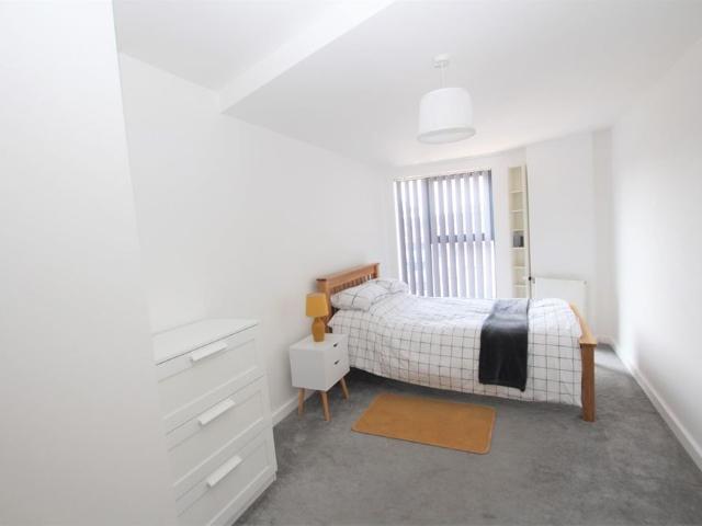 2 bedroom Apartment to let