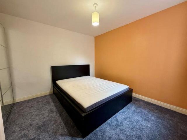 2 Bedroom Apartment To Let