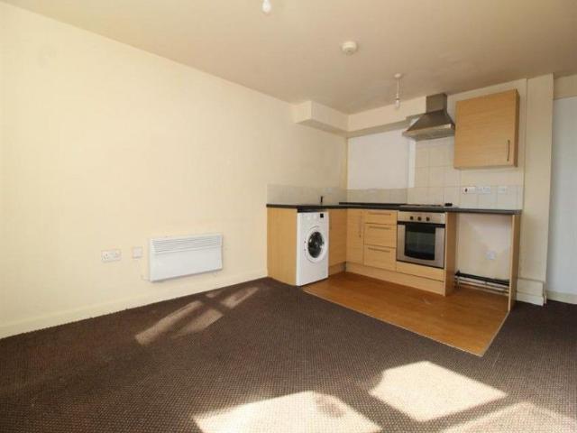 2 Bedroom Apartment To Let