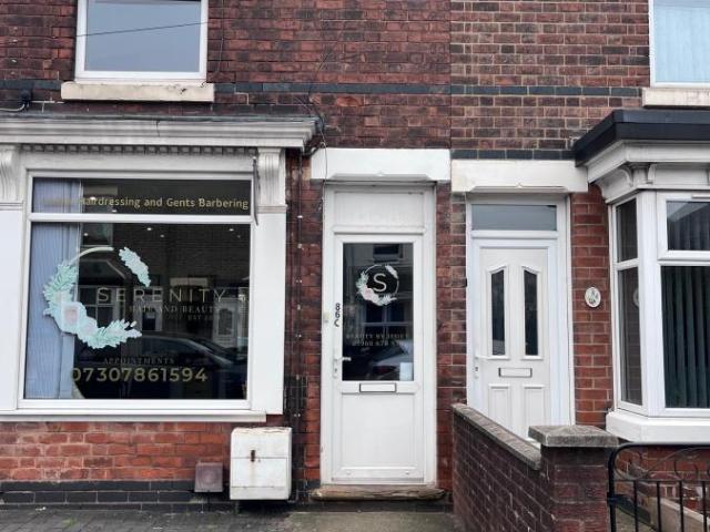 2 bedroom Apartment To Let