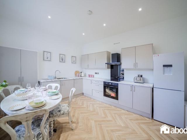 2 bedroom Apartment to let
