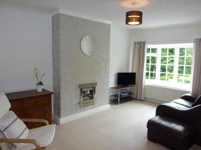 2 Bedroom Apartment To Let