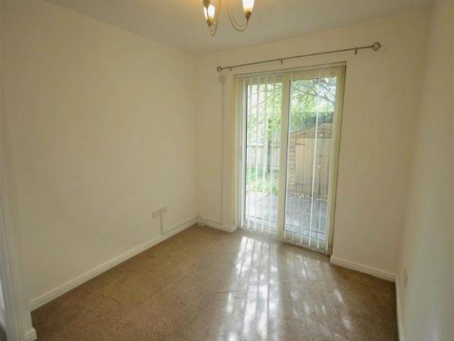 2 Bedroom Apartment To Let