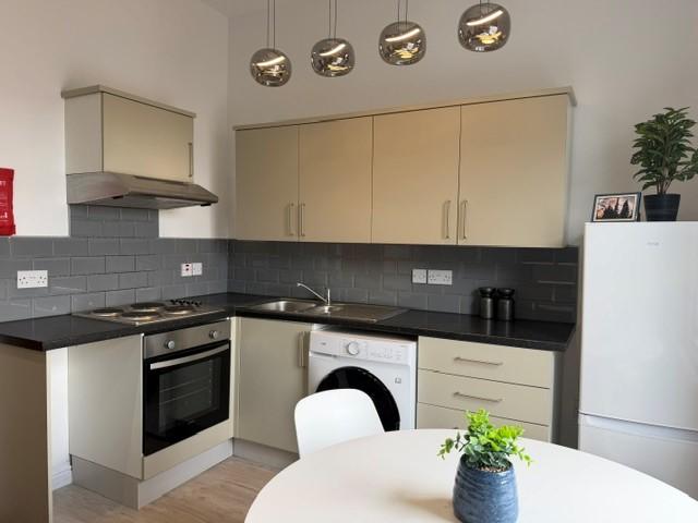 2 bedroom Apartment To Let