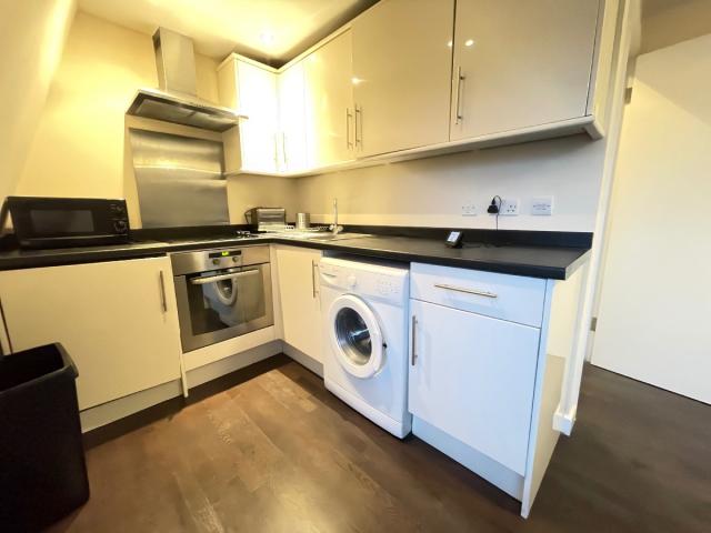 2 Bedroom Apartment To Let