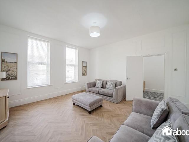 2 bedroom Apartment to let
