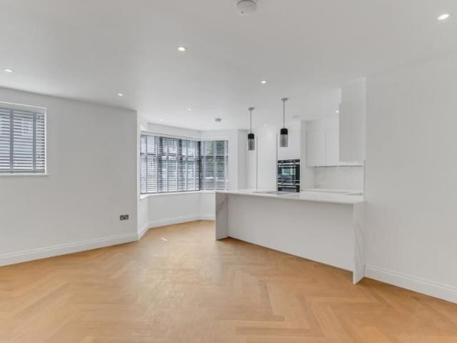 2 Bedroom Apartment To Let
