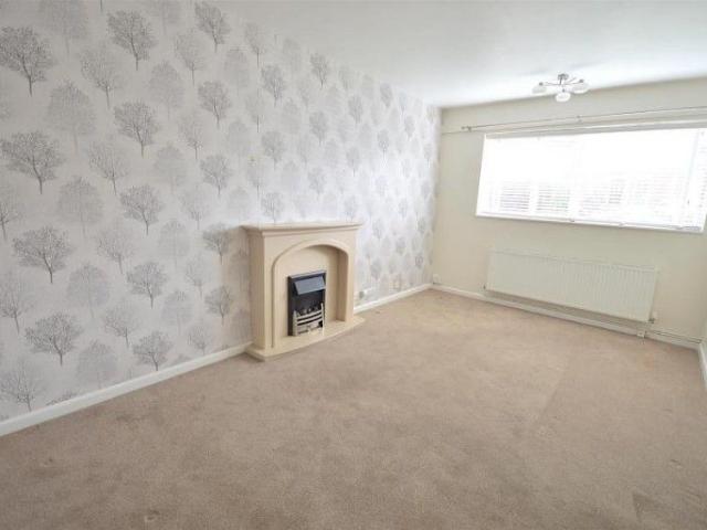 2 Bedroom Apartment To Let