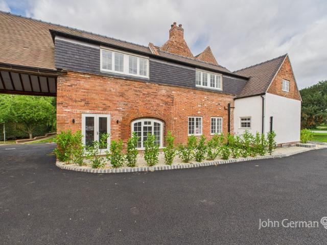 2 bedroom apartment to let