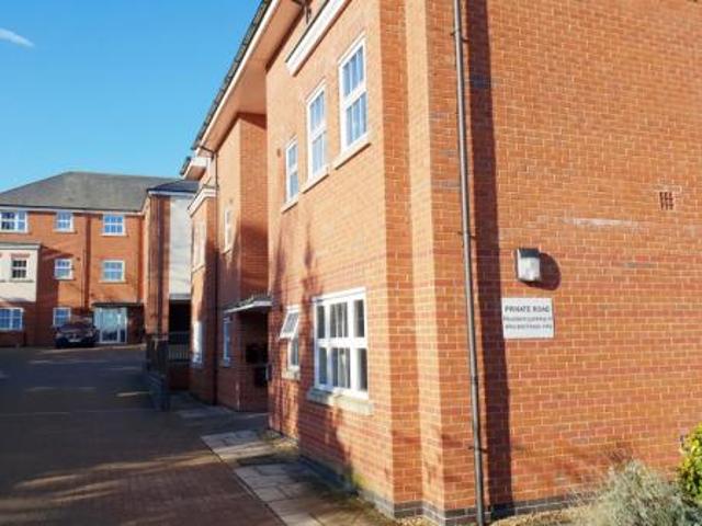 2 bedroom Apartment To Let