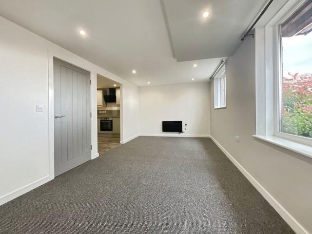 2 bedroom Apartment to let