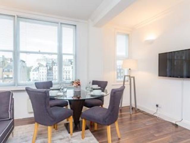 2 bedroom Apartment to let Hill Street, Mayfair W1J