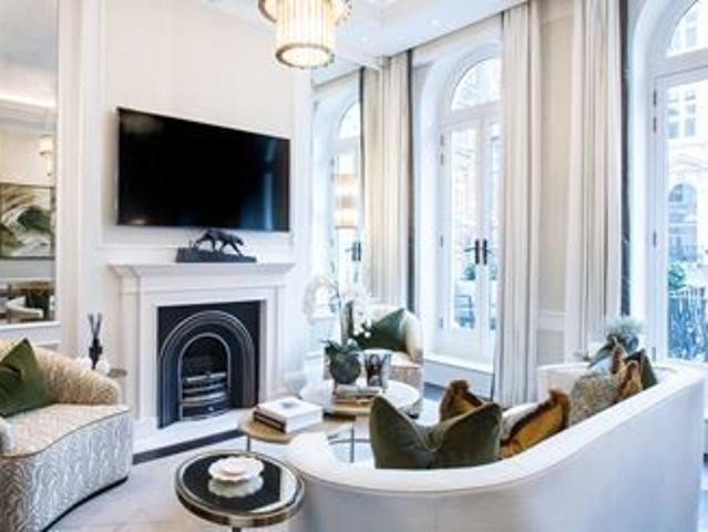 2 bedroom Apartment to let Prince of Wales Terrace, Kensington W8