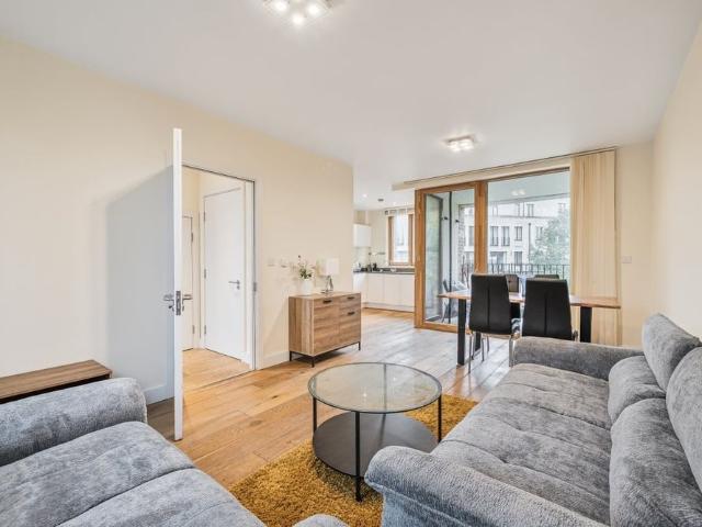 2 bedroom apartment to rent