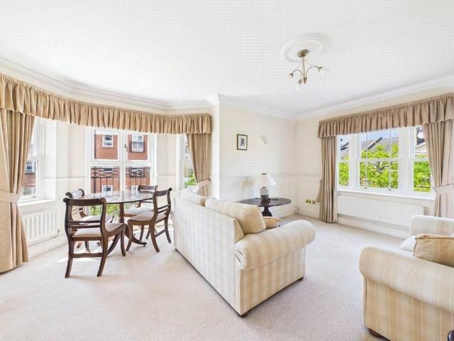 2 bedroom apartment to rent