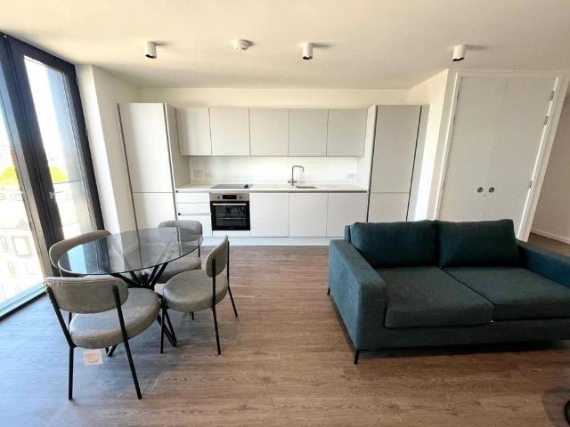 2 bedroom apartment to rent