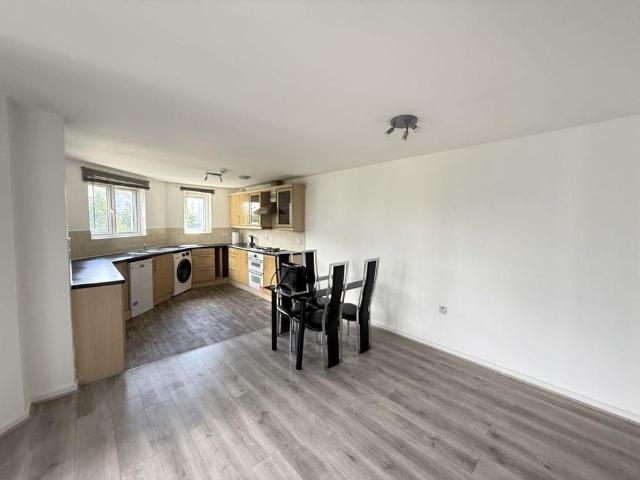 2 bedroom apartment to rent