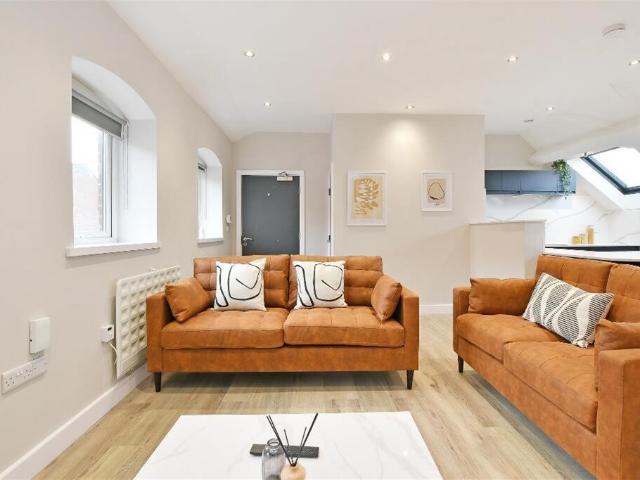 2 bedroom apartment to rent