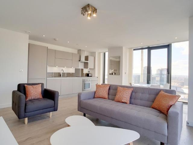 2 bedroom apartment to rent