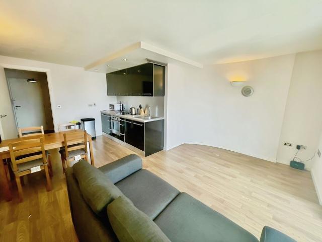 2 bedroom apartment to rent