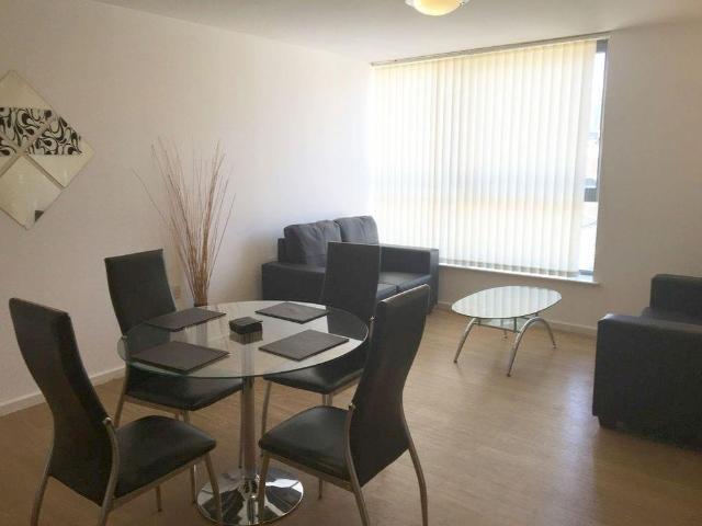 2 bedroom apartment to rent