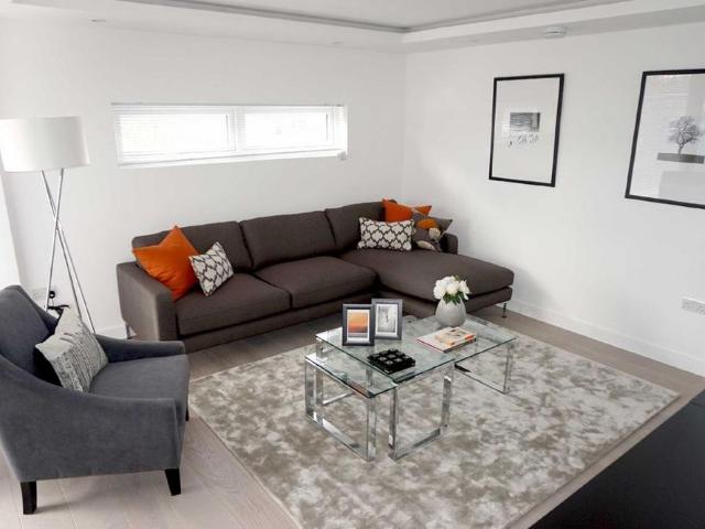 2 bedroom apartment to rent