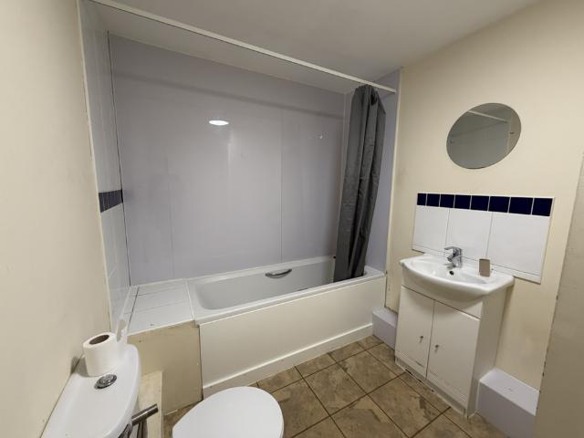 2 bedroom apartment to rent