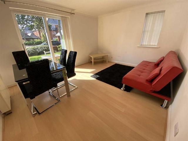 2 bedroom apartment to rent