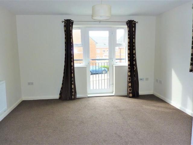 2 bedroom apartment to rent