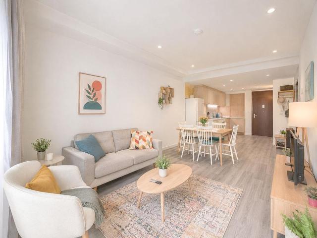 2 bedroom apartment to rent