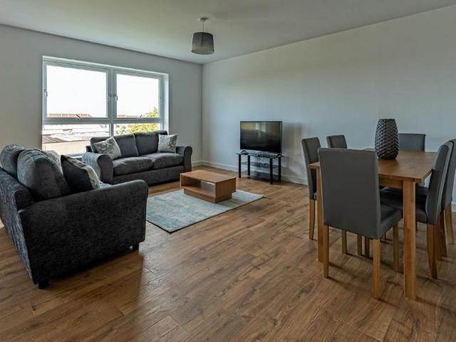 2 bedroom apartment to rent