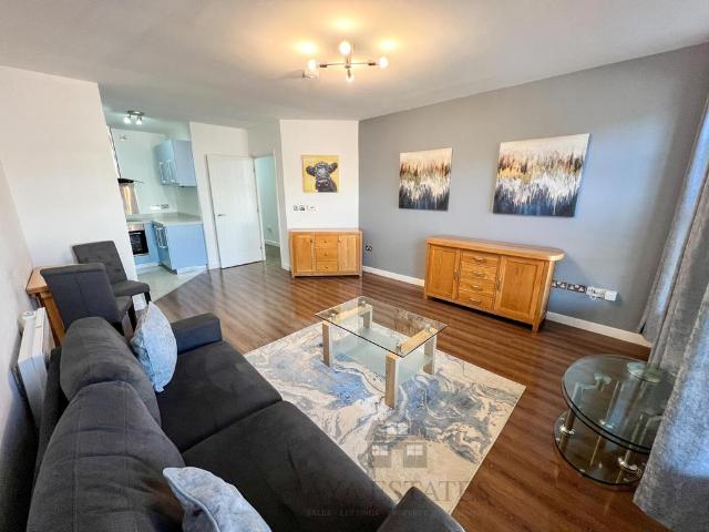 2 bedroom apartment to rent