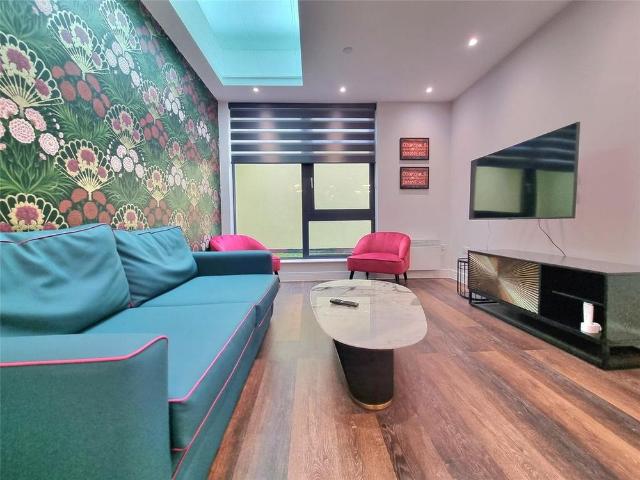 2 bedroom apartment to rent