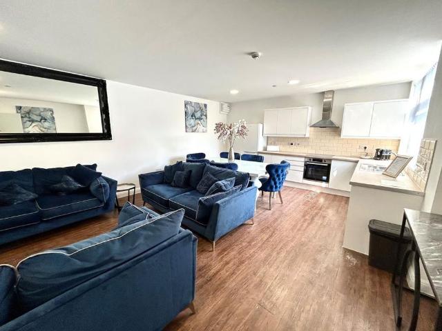 2 bedroom apartment to rent