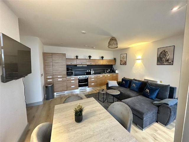 2 bedroom apartment to rent