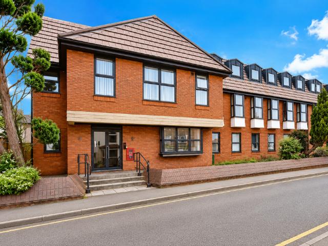 2 bedroom apartment to rent