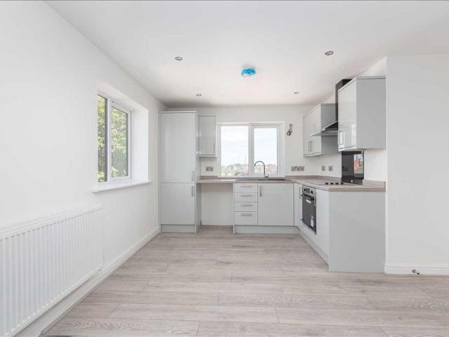 2 bedroom apartment to rent