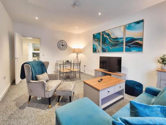 2 bedroom apartment to rent