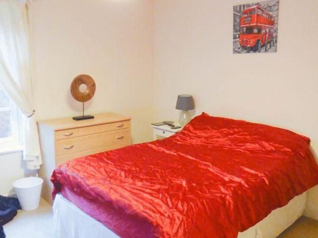 2 bedroom apartment to rent