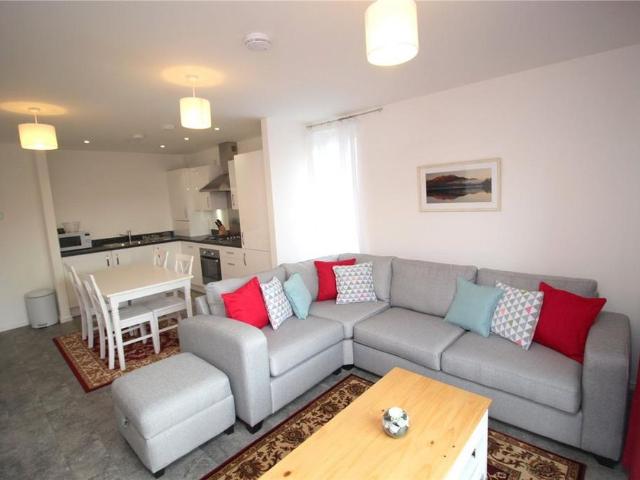 2 bedroom apartment to rent